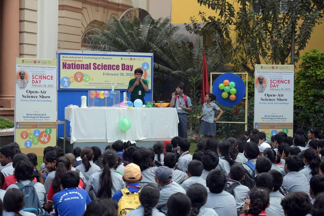 National Science Day Observed at Birla Museum - Voice of Kolkata