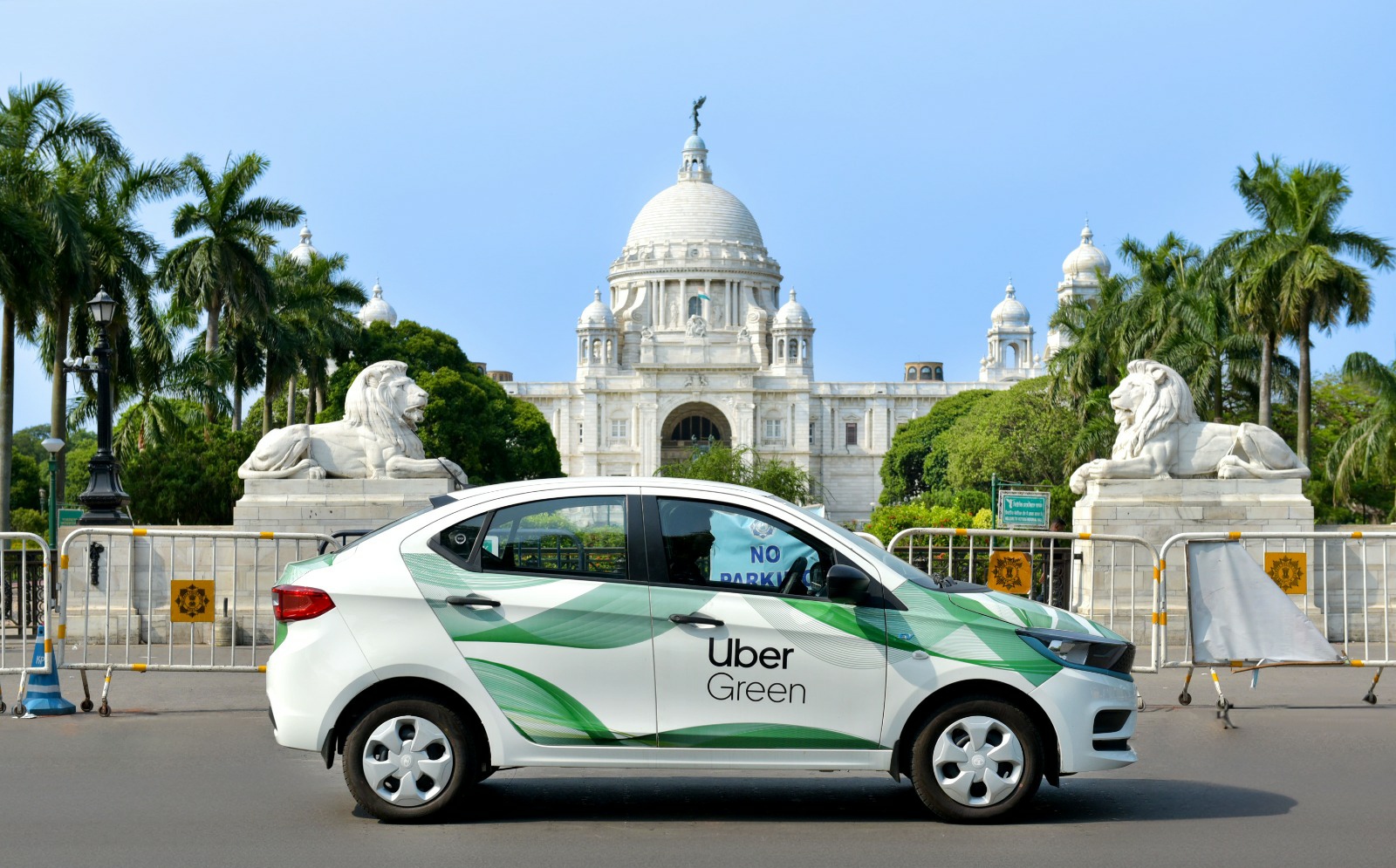 Eco-friendly Uber Green Rides Launched in Kolkata - Voice of Kolkata